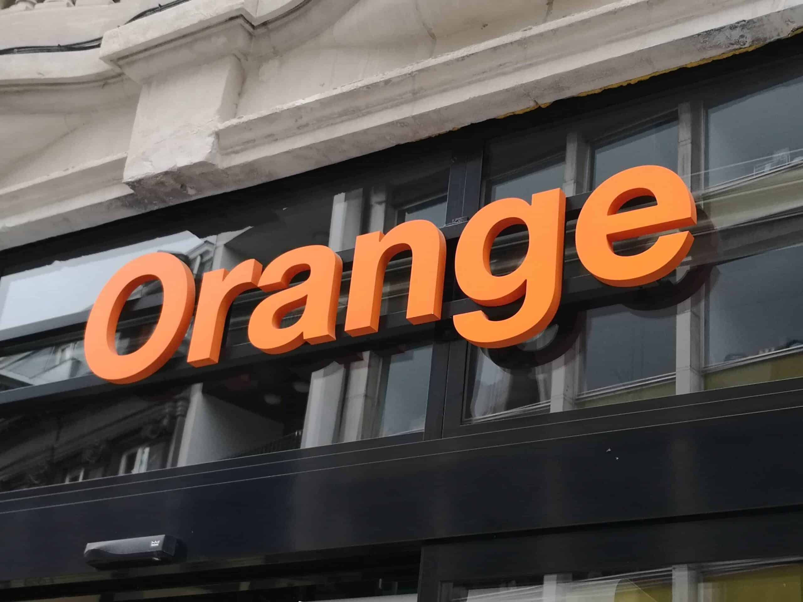 Orange start met sms-verificatie na cyberaanval - Techzine.be